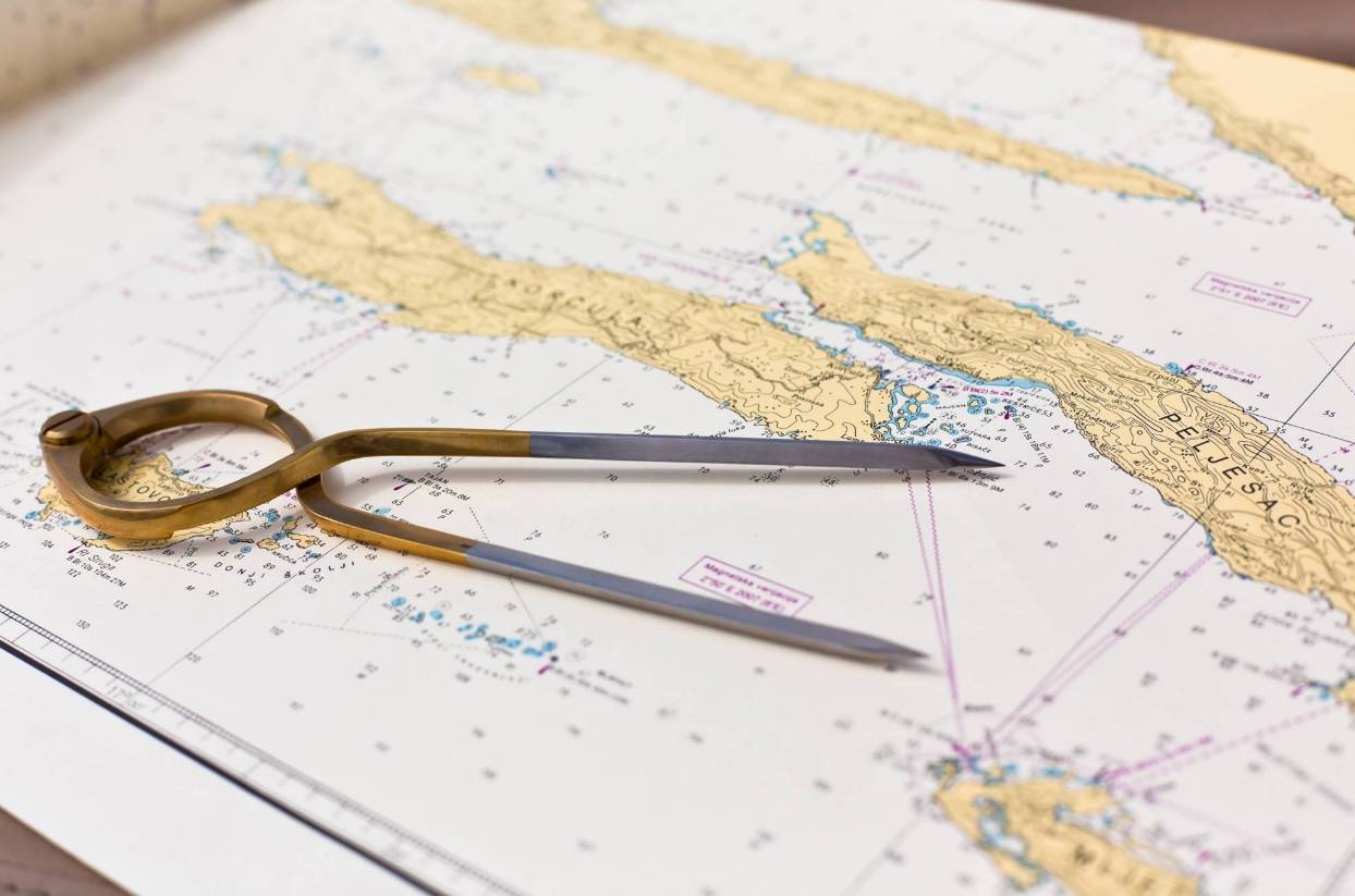 UKHO to stop producing paper charts in 2026 - TMIA - Tauranga Marine ...